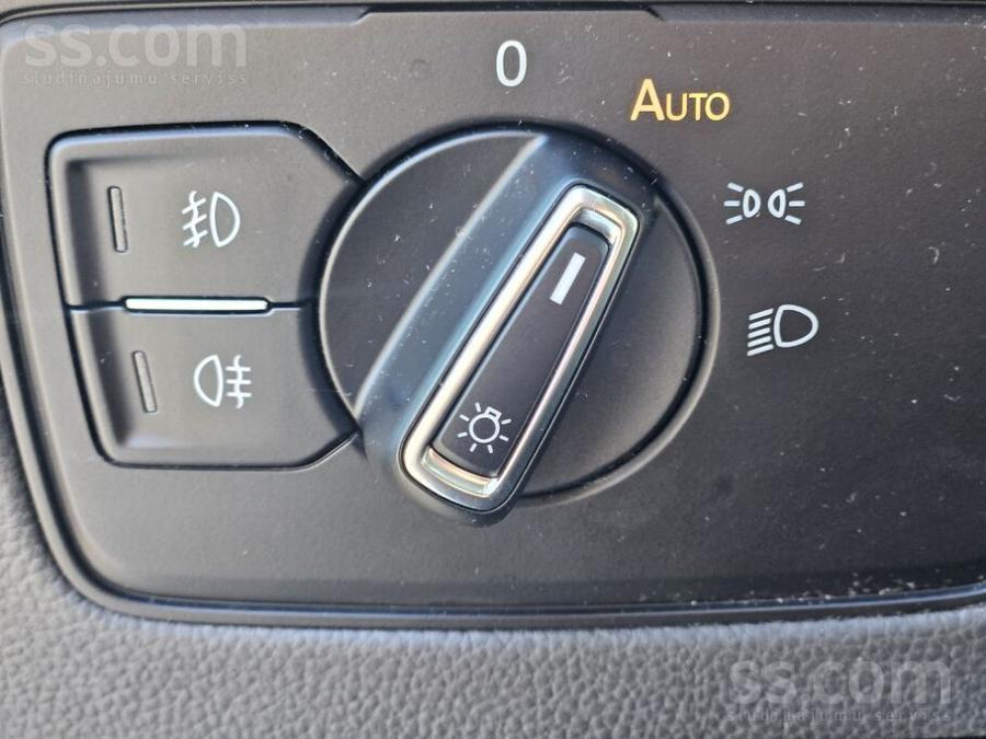 White Volkswagen Passat B8 2020 in Ventspils, with an engine capacity of 2.00 L and mileage of 169 thousand km for 21000 €, photo 15 on AUTOMOTO.COM.LV