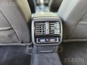 White Volkswagen Passat B8 2020 in Ventspils, with an engine capacity of 2.00 L and mileage of 169 thousand km for 21000 €, photo 24 on AUTOMOTO.COM.LV