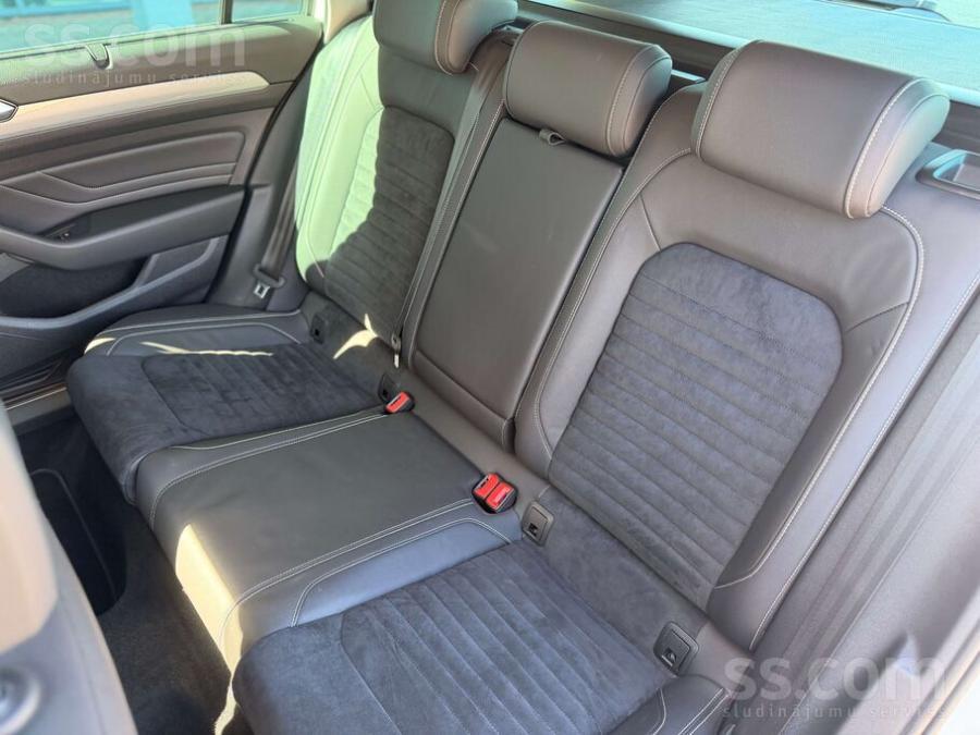 White Volkswagen Passat B8 2020 in Cesis, with an engine capacity of 1.40 L and mileage of 128 thousand km for 17500 €, photo 16 on AUTOMOTO.COM.LV