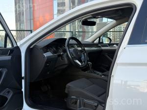 Balts Volkswagen Passat B8 2020 Rīga, ar dzinēja tilpumu 1.60 L un nobraukumu 185 tūkst. km par 12400 €, foto 8 vietnē AUTOMOTO.COM.LV