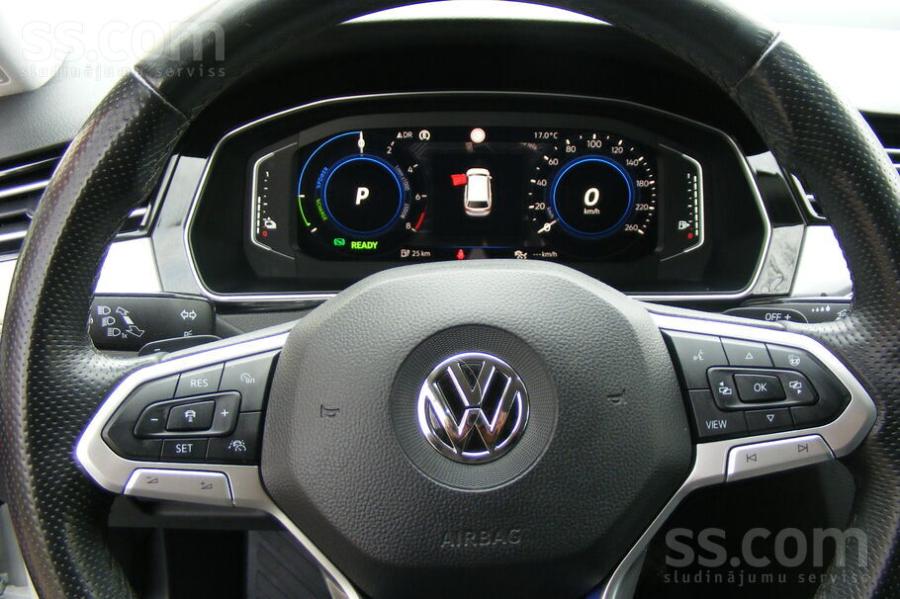 Balts Volkswagen Passat B8 2020 Liepāja, ar dzinēja tilpumu 1.40 L un nobraukumu 148 tūkst. km par 17500 €, foto 9 vietnē AUTOMOTO.COM.LV