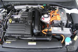 Balts Volkswagen Passat B8 2020 Liepāja, ar dzinēja tilpumu 1.40 L un nobraukumu 148 tūkst. km par 17500 €, foto 23 vietnē AUTOMOTO.COM.LV