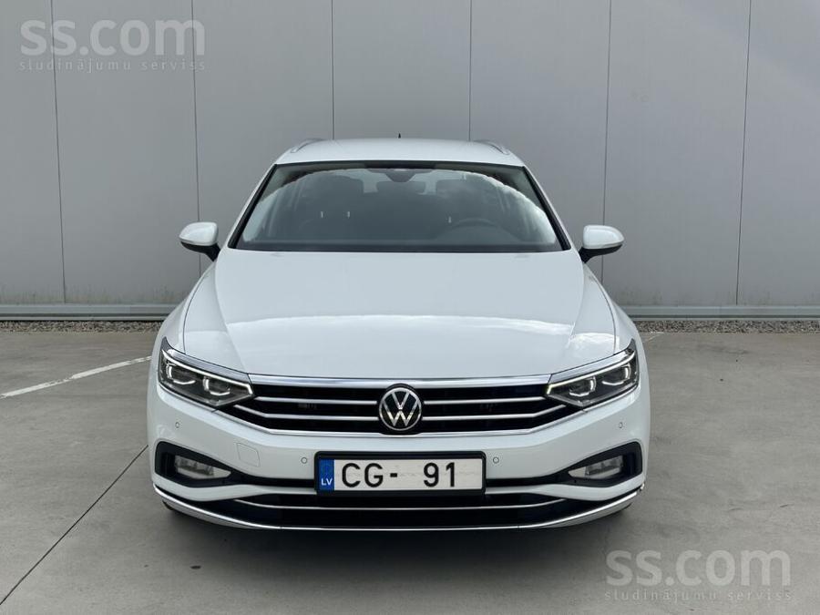 Balts Volkswagen Passat B8 2020 Rīga, ar dzinēja tilpumu 2.00 L un nobraukumu 169 tūkst. km par 16500 €, foto 3 vietnē AUTOMOTO.COM.LV
