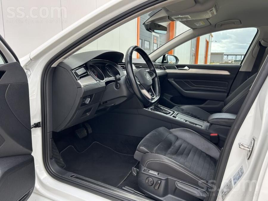 Balts Volkswagen Passat B8 2020 Rīga, ar dzinēja tilpumu 2.00 L un nobraukumu 169 tūkst. km par 16500 €, foto 11 vietnē AUTOMOTO.COM.LV