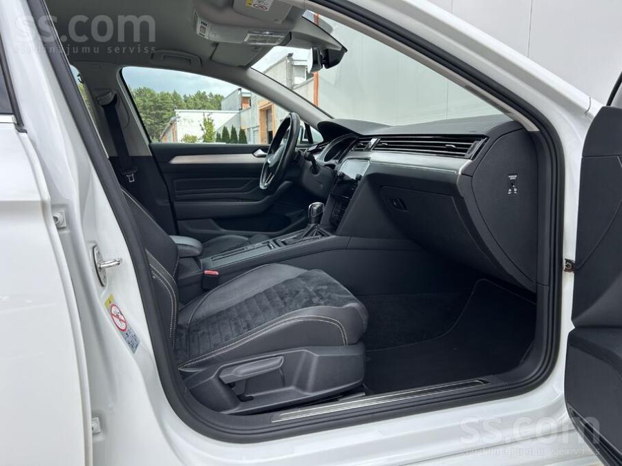 Balts Volkswagen Passat B8 2020 Rīga, ar dzinēja tilpumu 2.00 L un nobraukumu 169 tūkst. km par 16500 €, foto 13 vietnē AUTOMOTO.COM.LV