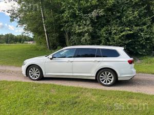 Balts Volkswagen Passat B8 2021 Rīga, ar dzinēja tilpumu 2.00 L un nobraukumu 230 tūkst. km par 14950 €, foto 4 vietnē AUTOMOTO.COM.LV