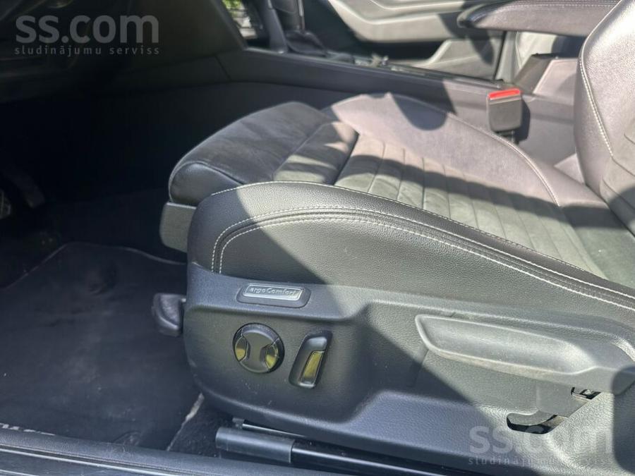 Balts Volkswagen Passat B8 2021 Rīga, ar dzinēja tilpumu 2.00 L un nobraukumu 231 tūkst. km par 13900 €, foto 13 vietnē AUTOMOTO.COM.LV