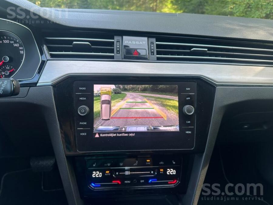 Balts Volkswagen Passat B8 2021 Rīga, ar dzinēja tilpumu 2.00 L un nobraukumu 231 tūkst. km par 13900 €, foto 14 vietnē AUTOMOTO.COM.LV