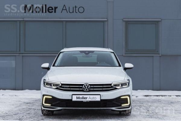 Balts Volkswagen Passat B8 2022 Ventspils, ar dzinēja tilpumu 2.00 L un nobraukumu 141 tūkst. km par 22850 €, foto 8 vietnē AUTOMOTO.COM.LV