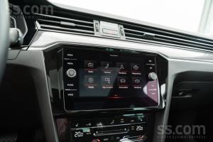 Белый Фольксваген Пассат Б8 2022 в Рига, объемом двигателя 2.00 л и пробегом 146 тыс. км за 20950 €, фото 26 на AUTOMOTO.COM.LV