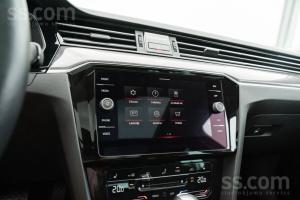 Белый Фольксваген Пассат Б8 2022 в Рига, объемом двигателя 2.00 л и пробегом 146 тыс. км за 20950 €, фото 31 на AUTOMOTO.COM.LV