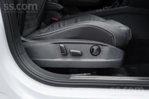 Balts Volkswagen Passat B8 2023 Rīga, ar dzinēja tilpumu 2.00 L un nobraukumu 140 tūkst. km par 23500 €, foto 8 vietnē AUTOMOTO.COM.LV