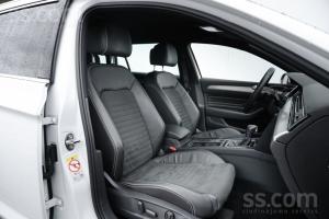 Balts Volkswagen Passat B8 2023 Rīga, ar dzinēja tilpumu 2.00 L un nobraukumu 140 tūkst. km par 23500 €, foto 9 vietnē AUTOMOTO.COM.LV