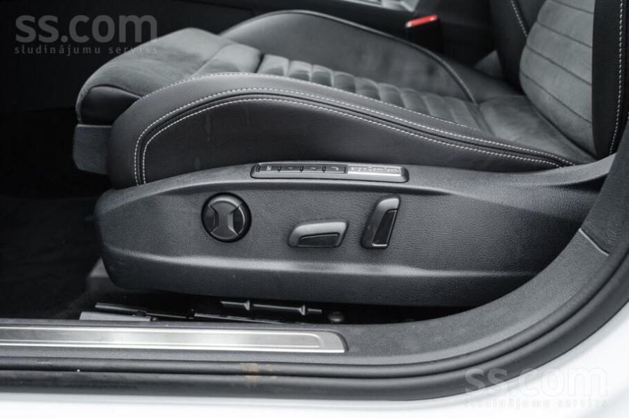 Balts Volkswagen Passat B8 2023 Rīga, ar dzinēja tilpumu 2.00 L un nobraukumu 140 tūkst. km par 23500 €, foto 16 vietnē AUTOMOTO.COM.LV
