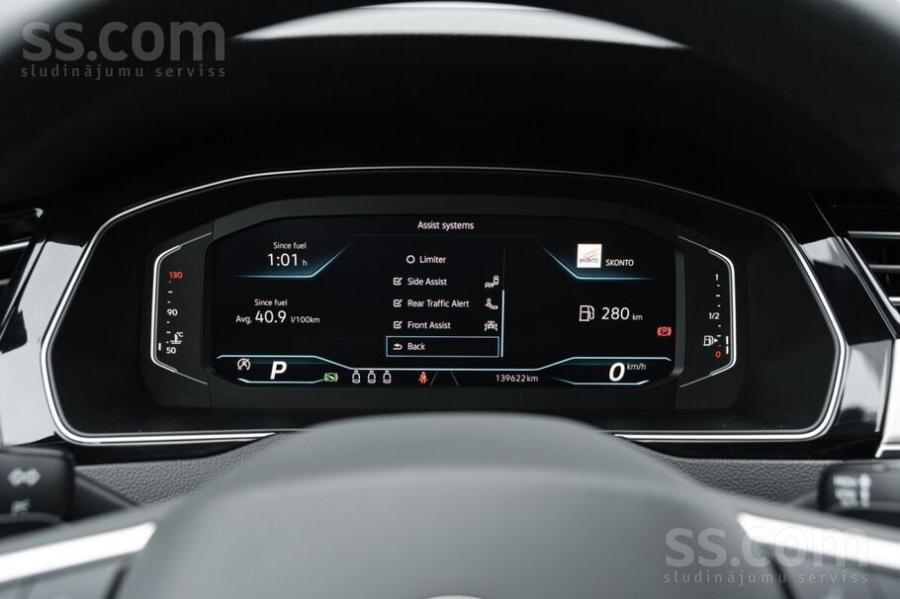 Balts Volkswagen Passat B8 2023 Rīga, ar dzinēja tilpumu 2.00 L un nobraukumu 140 tūkst. km par 23500 €, foto 21 vietnē AUTOMOTO.COM.LV