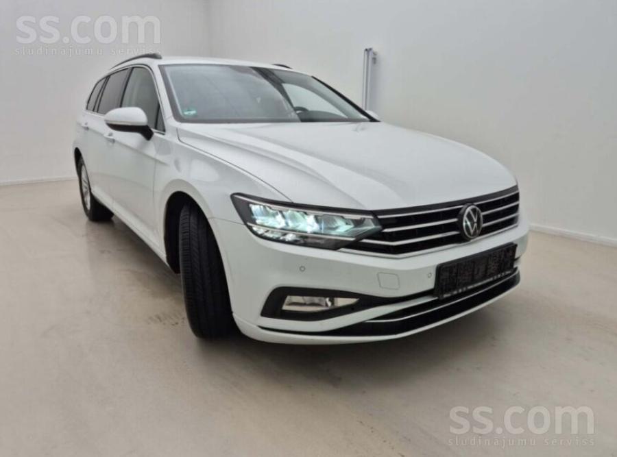 Balts Volkswagen Passat B8 2023 Valmiera, ar dzinēja tilpumu 1.50 L un nobraukumu 144 tūkst. km par 17800 €, foto 1 vietnē AUTOMOTO.COM.LV