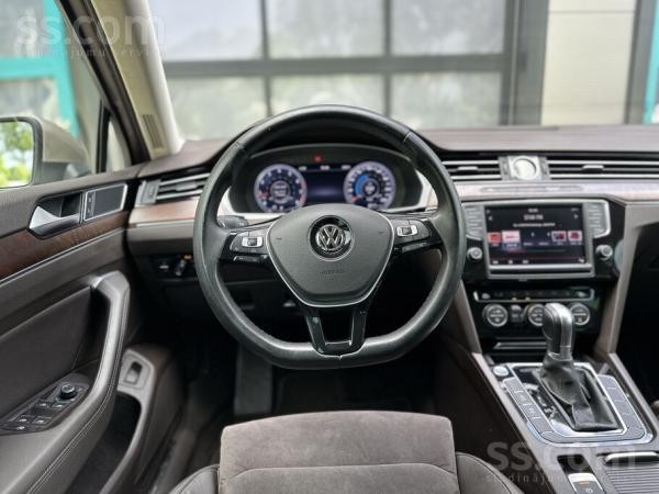 Dzeltens Volkswagen Passat B8 2016 Rīga, ar dzinēja tilpumu 1.80 L un nobraukumu 149 tūkst. km par 12300 €, foto 6 vietnē AUTOMOTO.COM.LV