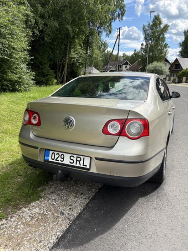Smilšu krāsa Volkswagen Passat 2007 Paide, ar dzinēja tilpumu 1.90 L un nobraukumu 330 tūkst. km par 1900 €, foto 3 vietnē AUTOMOTO.COM.LV