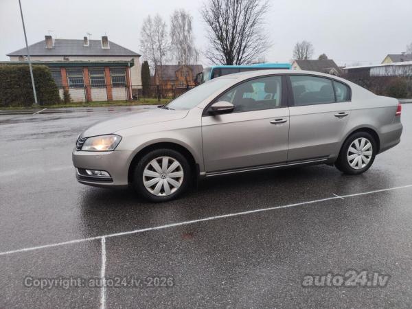 Beige Volkswagen Passat 2012 in Tallinn, with an engine capacity of 1.40 L and mileage of 203 thousand km for 7500 €, photo 2 on AUTOMOTO.COM.LV