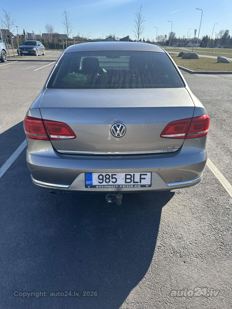 Beige Volkswagen Passat 2012 in Tallinn, with an engine capacity of 1.60 L and mileage of 210 thousand km for 5800 €, photo 5 on AUTOMOTO.COM.LV