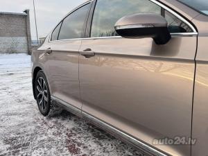 Smilšu krāsa Volkswagen Passat 2016 Tallina, ar dzinēja tilpumu 1.40 L un nobraukumu 66 tūkst. km par 15900 €, foto 9 vietnē AUTOMOTO.COM.LV