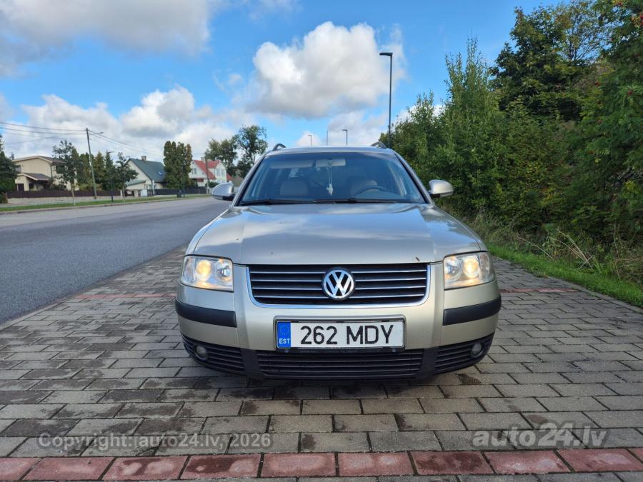 Beige Volkswagen Passat 2004 in Rakvere, with an engine capacity of 2.00 L and mileage of 205 thousand km for 1690 €, photo 11 on AUTOMOTO.COM.LV
