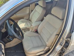 Beige Volkswagen Passat 2004 in Rakvere, with an engine capacity of 2.00 L and mileage of 205 thousand km for 1690 €, photo 19 on AUTOMOTO.COM.LV