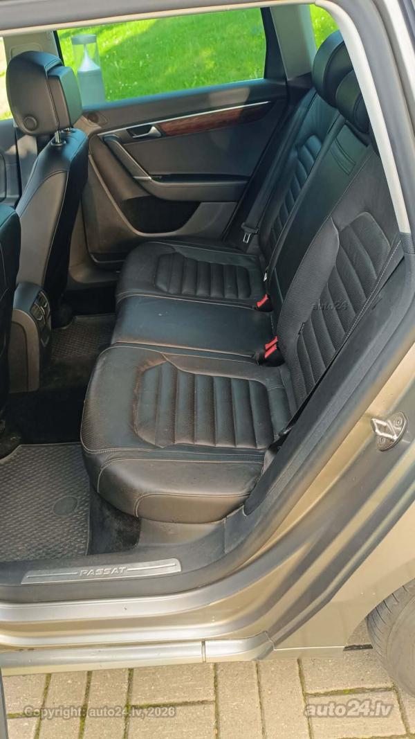 Smilšu krāsa Volkswagen Passat 2012 Tartu, ar dzinēja tilpumu 2.00 L un nobraukumu 331 tūkst. km par 4999 €, foto 7 vietnē AUTOMOTO.COM.LV