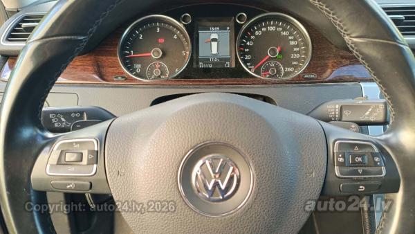 Smilšu krāsa Volkswagen Passat 2012 Tartu, ar dzinēja tilpumu 2.00 L un nobraukumu 331 tūkst. km par 4999 €, foto 9 vietnē AUTOMOTO.COM.LV