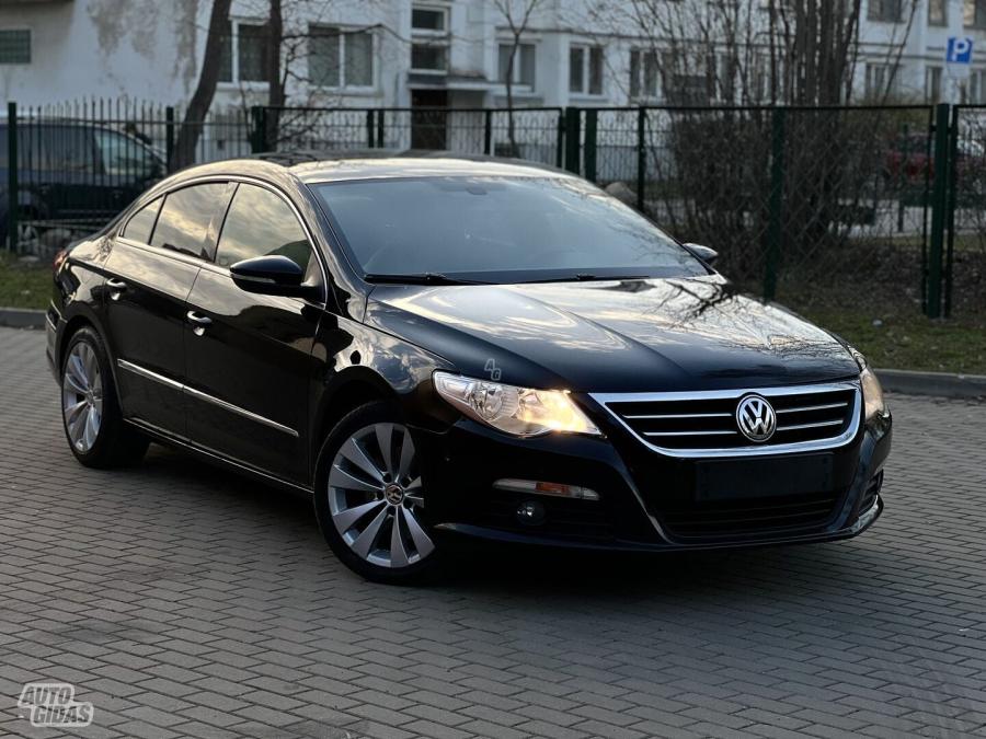Black Volkswagen Passat 2011 in Kaunas, with an engine capacity of 2.00 L and mileage of 280 thousand km for 3700 €, photo 3 on AUTOMOTO.COM.LV