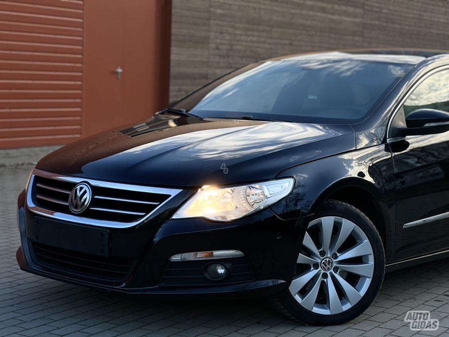 Black Volkswagen Passat 2011 in Kaunas, with an engine capacity of 2.00 L and mileage of 280 thousand km for 3700 €, photo 14 on AUTOMOTO.COM.LV