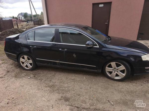 Melns Volkswagen Passat 2006 Viļņa, ar dzinēja tilpumu 2.00 L un nobraukumu 300 tūkst. km par 850 €, foto 2 vietnē AUTOMOTO.COM.LV