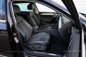 Black Volkswagen Passat 2022 in Riga, with an engine capacity of 2.00 L and mileage of 147 thousand km for 24595 €, photo 6 on AUTOMOTO.COM.LV
