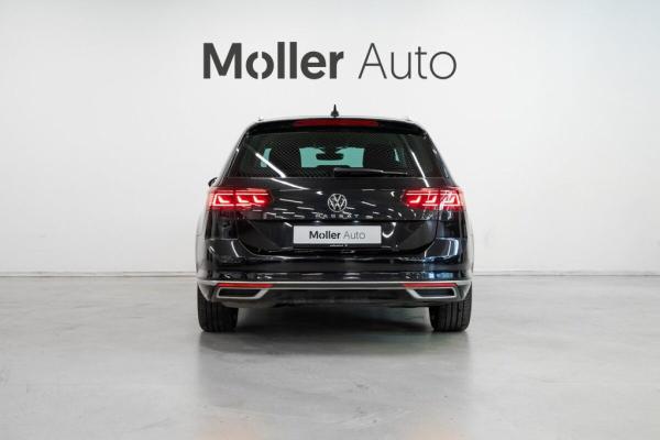 Melns Volkswagen Passat 2022 Viļņa, ar dzinēja tilpumu 2.00 L un nobraukumu 140 tūkst. km par 23900 €, foto 6 vietnē AUTOMOTO.COM.LV