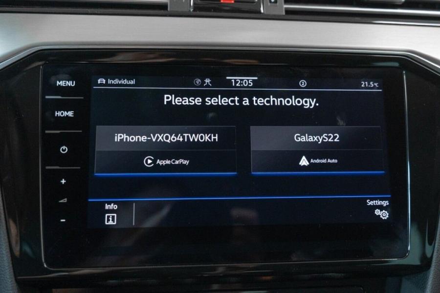 Black Volkswagen Passat 2022 in Vilnius, with an engine capacity of 2.00 L and mileage of 140 thousand km for 23900 €, photo 18 on AUTOMOTO.COM.LV