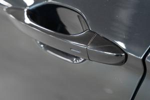 Black Volkswagen Passat 2022 in Vilnius, with an engine capacity of 2.00 L and mileage of 140 thousand km for 23900 €, photo 26 on AUTOMOTO.COM.LV