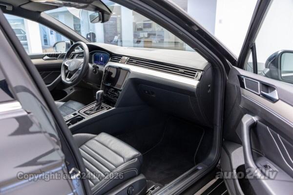 Melns Volkswagen Passat 2023 Jehvi, ar dzinēja tilpumu 2.00 L un nobraukumu 161 tūkst. km par 23500 €, foto 10 vietnē AUTOMOTO.COM.LV
