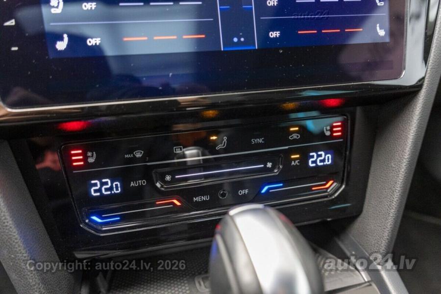 Black Volkswagen Passat 2023 in Johvi, with an engine capacity of 2.00 L and mileage of 161 thousand km for 23500 €, photo 18 on AUTOMOTO.COM.LV