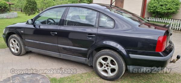 Melns Volkswagen Passat 1998 Veru, ar dzinēja tilpumu 1.90 L un nobraukumu 409 tūkst. km par 1790 €, foto 3 vietnē AUTOMOTO.COM.LV