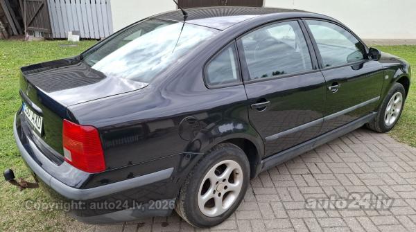 Melns Volkswagen Passat 1998 Veru, ar dzinēja tilpumu 1.90 L un nobraukumu 409 tūkst. km par 1790 €, foto 6 vietnē AUTOMOTO.COM.LV