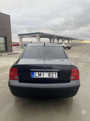Black Volkswagen Passat 2000 in Vilnius, with an engine capacity of 1.90 L and mileage of 356 thousand km for 1350 €, photo 4 on AUTOMOTO.COM.LV