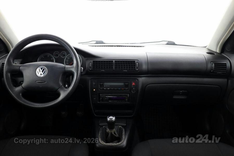Melns Volkswagen Passat 2000 Tallina, ar dzinēja tilpumu 1.90 L un nobraukumu 369 tūkst. km par 1599 €, foto 5 vietnē AUTOMOTO.COM.LV