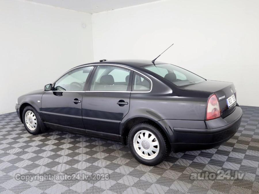 Black Volkswagen Passat 2000 in Tallinn, with an engine capacity of 1.90 L and mileage of 369 thousand km for 1599 €, photo 4 on AUTOMOTO.COM.LV