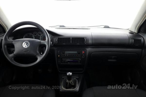 Melns Volkswagen Passat 2000 Tallina, ar dzinēja tilpumu 1.90 L un nobraukumu 369 tūkst. km par 1599 €, foto 5 vietnē AUTOMOTO.COM.LV