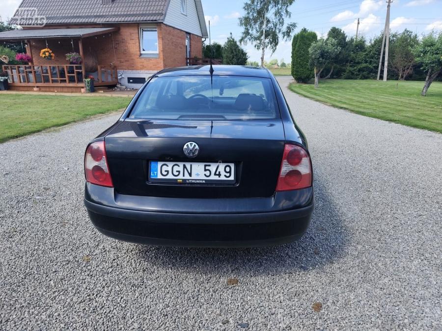 Melns Volkswagen Passat 2000 Biržai, ar dzinēja tilpumu 1.90 L un nobraukumu 367 tūkst. km par 950 €, foto 7 vietnē AUTOMOTO.COM.LV