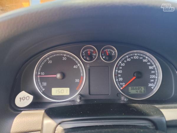 Melns Volkswagen Passat 2000 Biržai, ar dzinēja tilpumu 1.90 L un nobraukumu 367 tūkst. km par 950 €, foto 9 vietnē AUTOMOTO.COM.LV