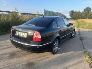 Melns Volkswagen Passat 2001 Kauņa, ar dzinēja tilpumu 2.77 L un nobraukumu 95 tūkst. km par 2500 €, foto 5 vietnē AUTOMOTO.COM.LV