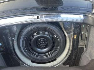 Melns Volkswagen Passat 2001 Kauņa, ar dzinēja tilpumu 2.77 L un nobraukumu 95 tūkst. km par 2500 €, foto 31 vietnē AUTOMOTO.COM.LV