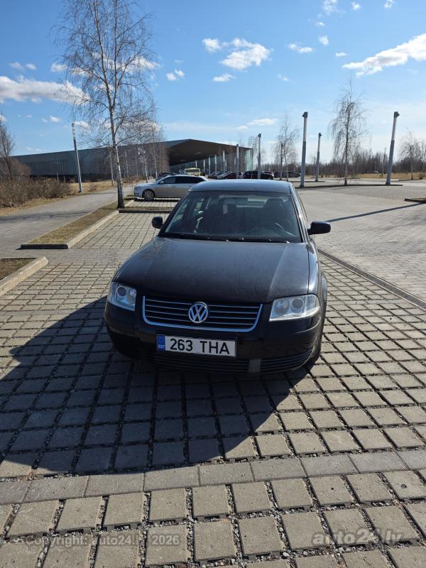 Black Volkswagen Passat 2004 in Tallinn, with an engine capacity of 1.90 L and mileage of 256 thousand km for 1300 €, photo 4 on AUTOMOTO.COM.LV