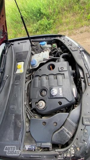 Black Volkswagen Passat 2004 in Joniskis, with an engine capacity of 1.90 L and mileage of 360 thousand km for 1100 €, photo 5 on AUTOMOTO.COM.LV